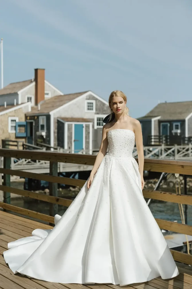 Anne Barge | Anne Gregory Couture - Darling | Anne Gregory Couture